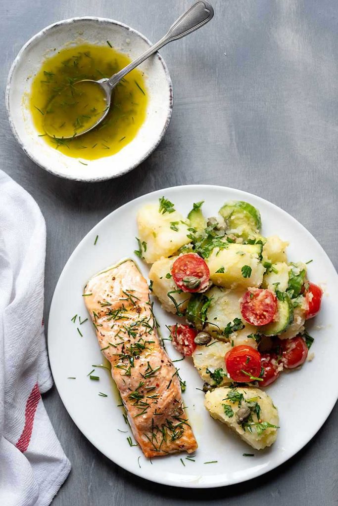 Συνταγή για ψητό σολομό στο φούρνο ή στο air-fryer - The Hungry Bites